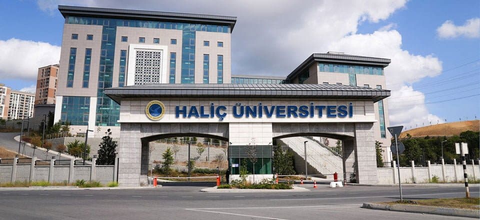 Halic University - صفا للدراسة في تركيا